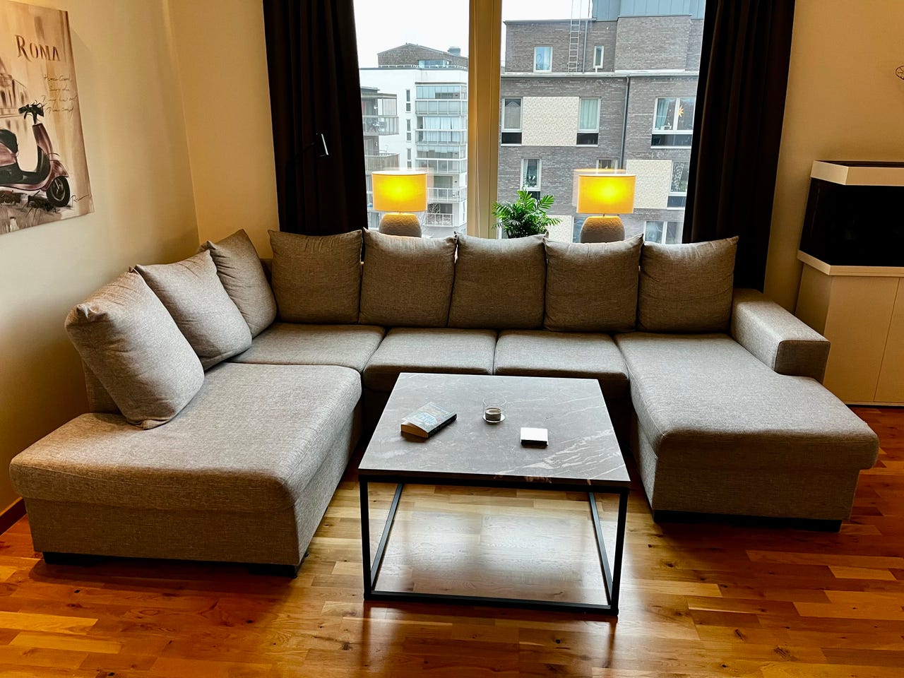 Mio soffa Vegas & bord Amanda | Blocket