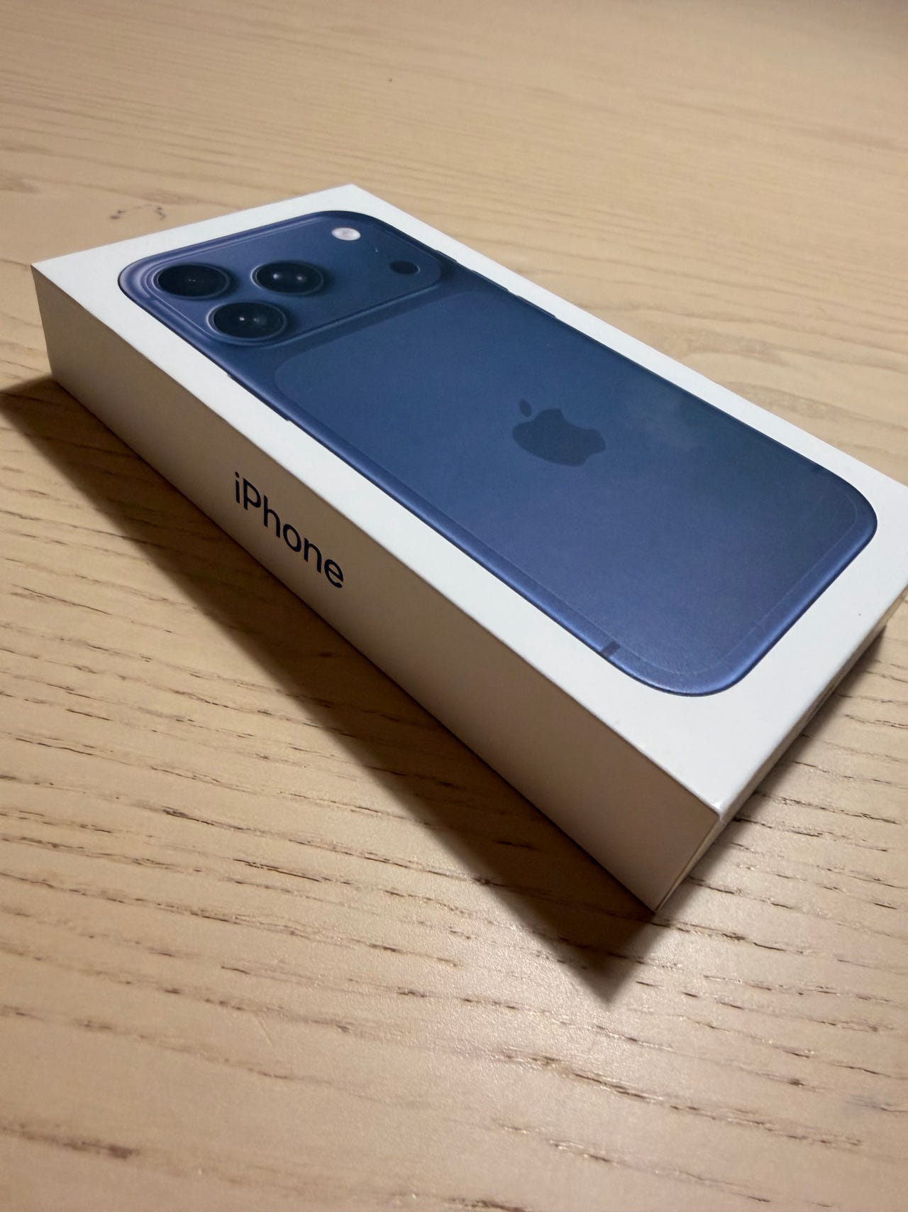 iPhone 17 PRO 256 GB midnight blue | Blocket