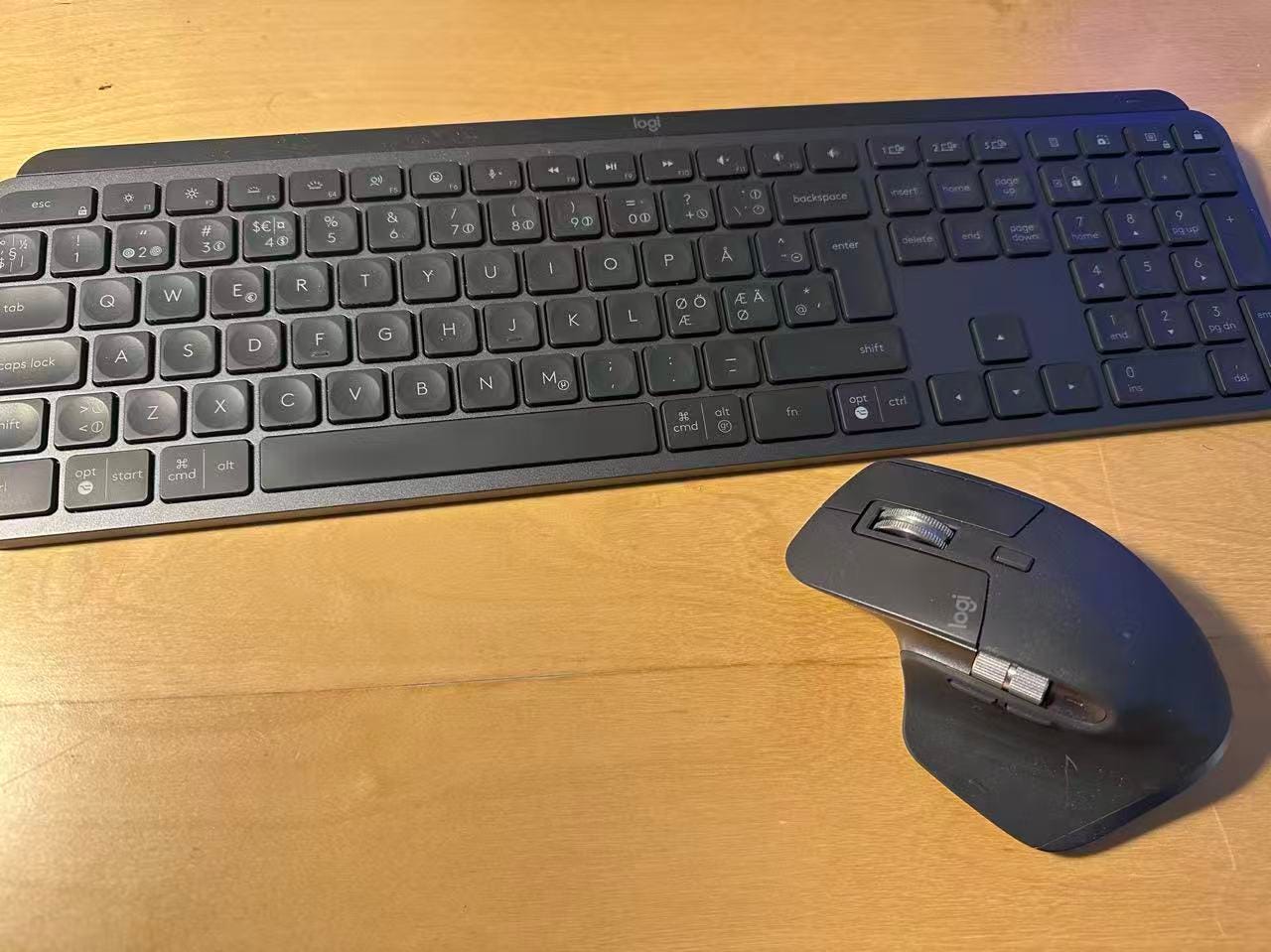 Logitech MX Master 3S & MX Keys S Combo | Blocket