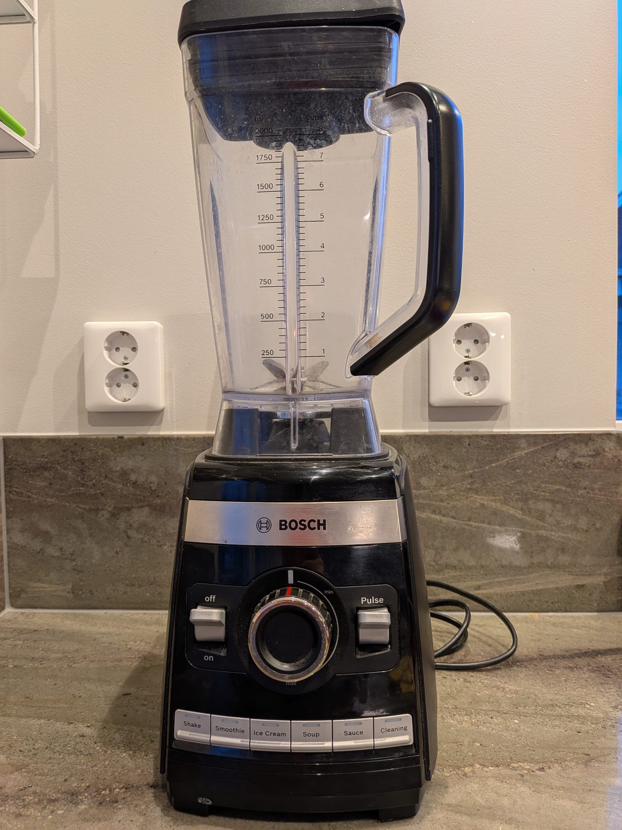 Kraftfull Bosch VitaBoost blender – 2 liter | Blocket