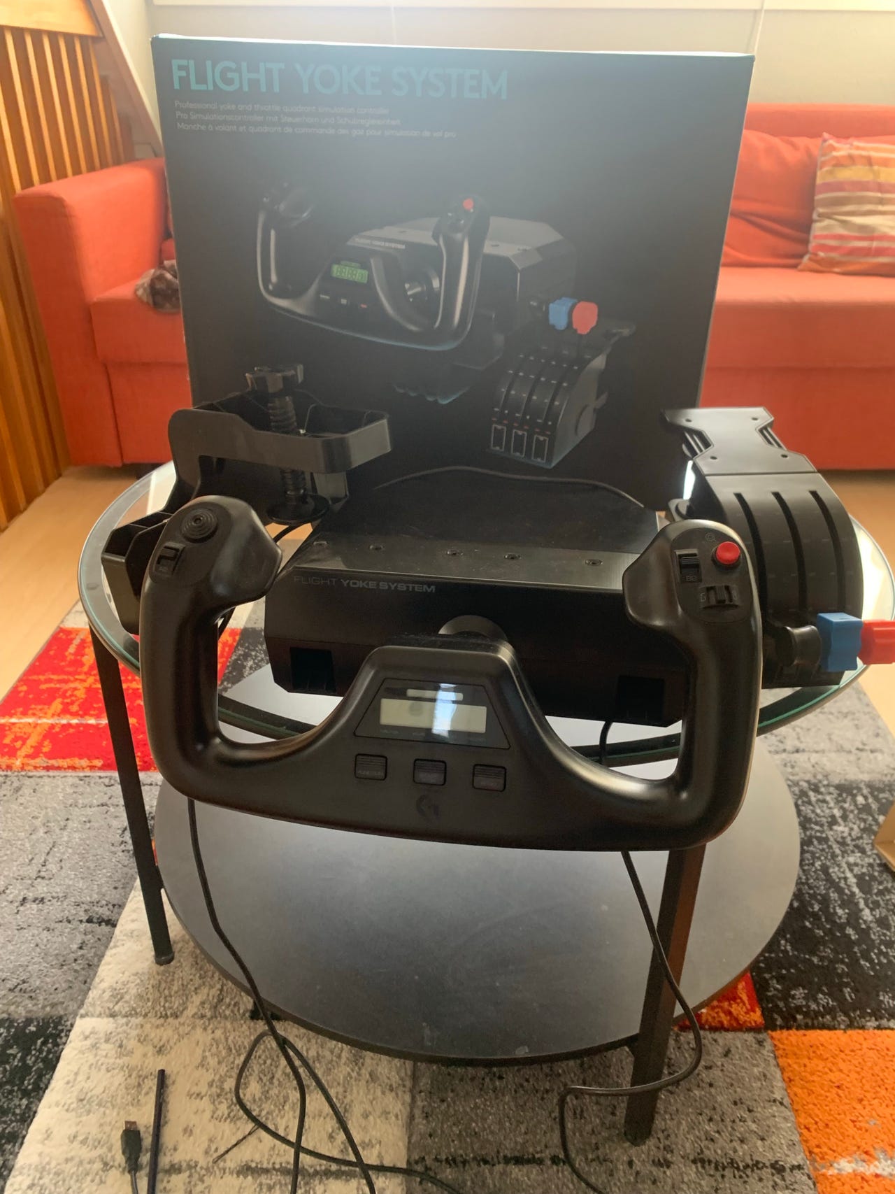 Logitech Flight Yoke System flygsimulator-ratt med gasreglage svart ...
