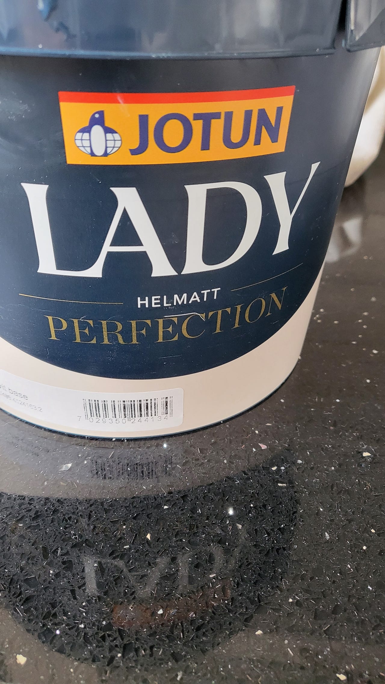 Lady takfärg | Blocket