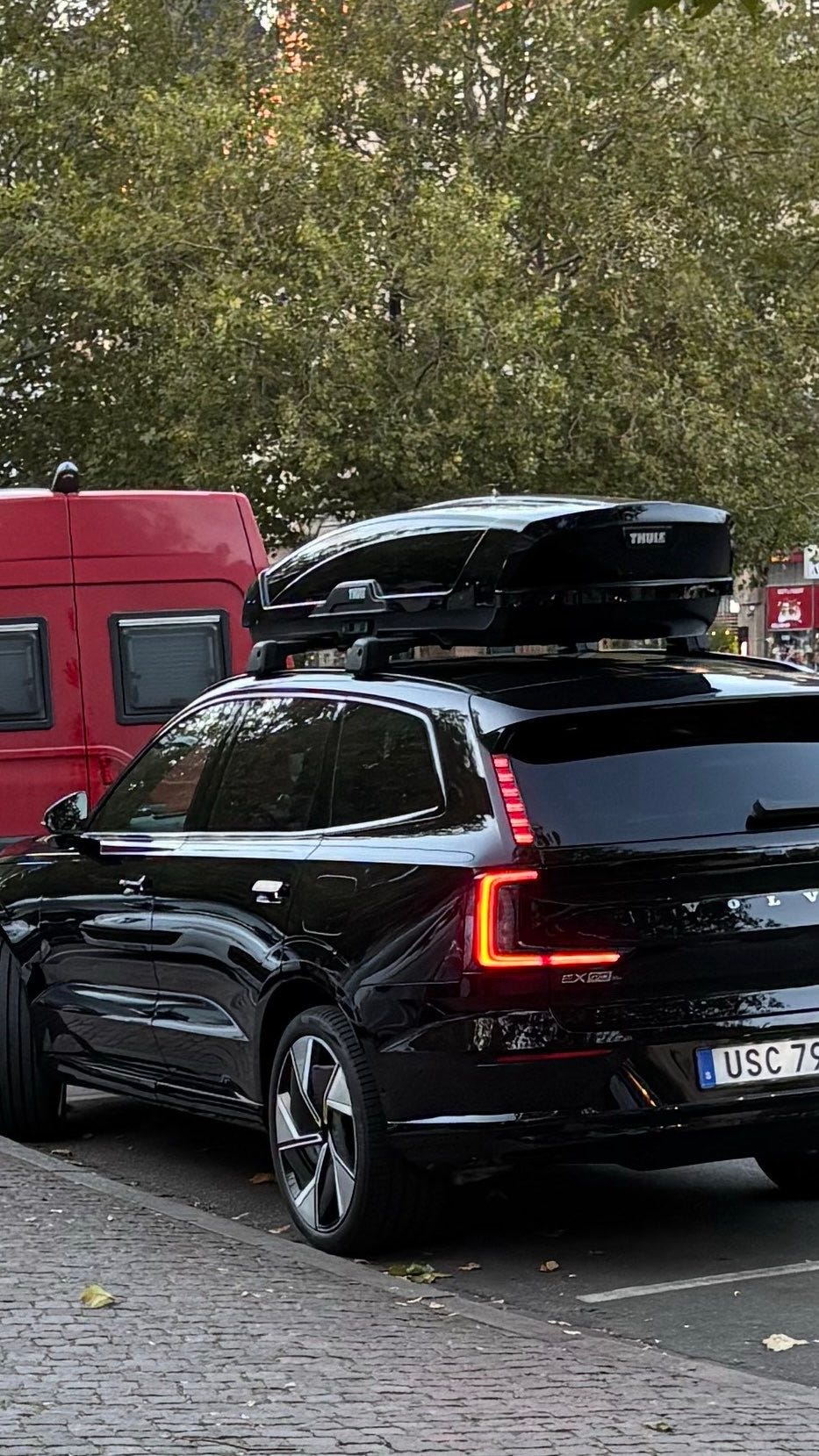Takbox Thule Motion XT XXL - 610 | Blocket
