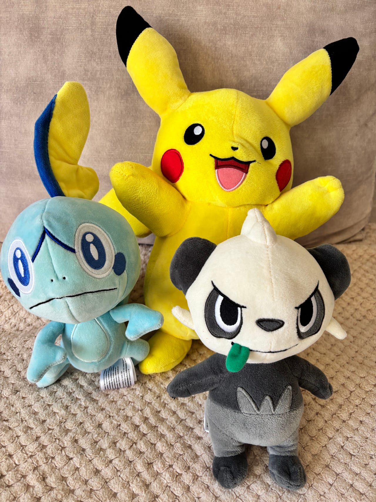 Pokémon gosedjur Pikachu Sobble Pancham blandade färger | Blocket
