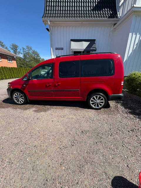Begagnade och nya bilar till salu i området: Tidaholm | Blocket