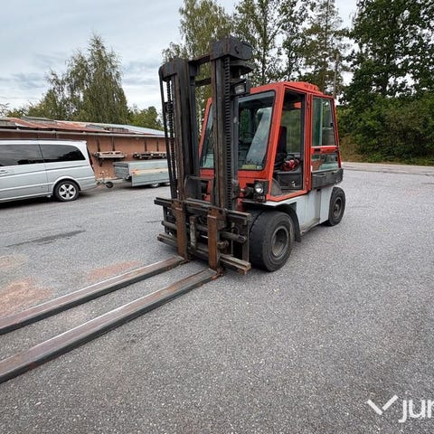 Kantbockningsmaskin Beyeler PR 36 ton | Blocket