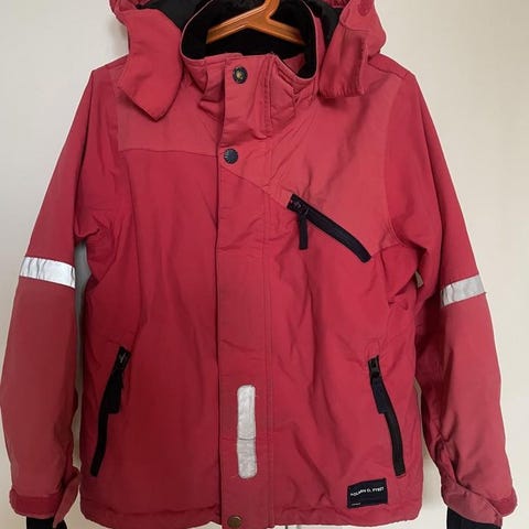 Polarn O. Pyret Barnjacka Röd Storlek 104 Unisex | Blocket