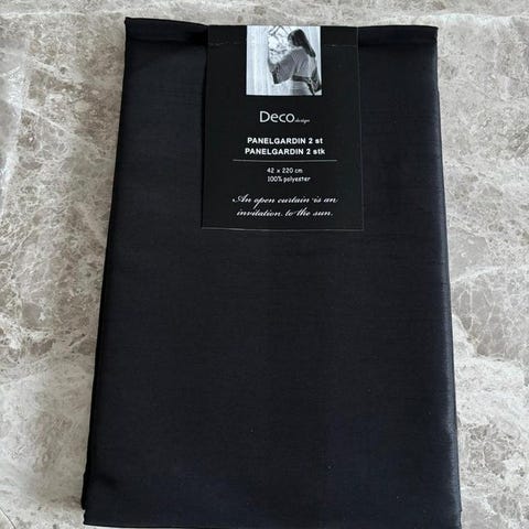 4 st marinblå sammetsgardiner från Mio | Blocket