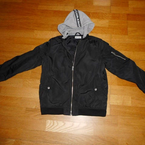 Bomber jacka. Från Name it. Strl 146 | Blocket