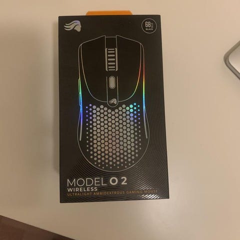Glorious Model O2 mini wireless- Gamingmus vit | Blocket