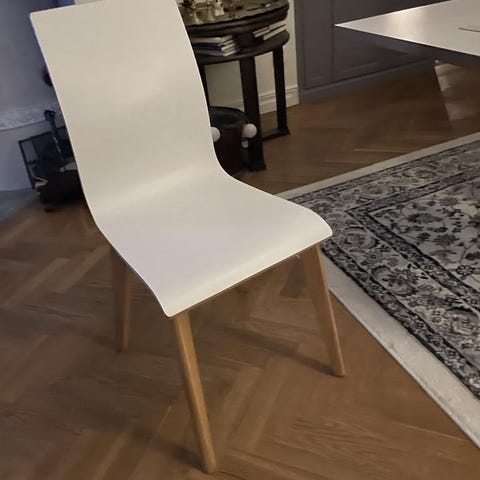 Svarta matstolar | Blocket