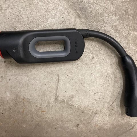 Tesla wall connector | Blocket
