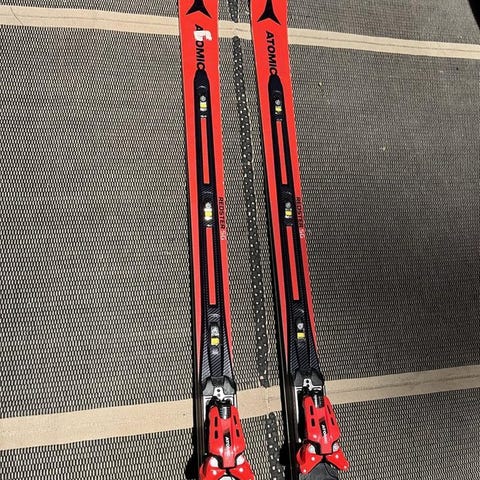 Atomic Redser S7 149cm | Blocket