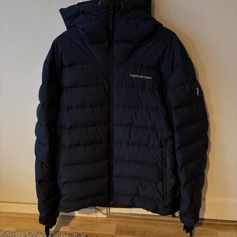 Peak Performance skidjacka Svart Dun Herr S | Blocket