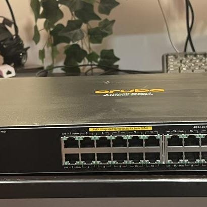 MikroTik Cloud Router Switch - 24 portar PoE | Blocket
