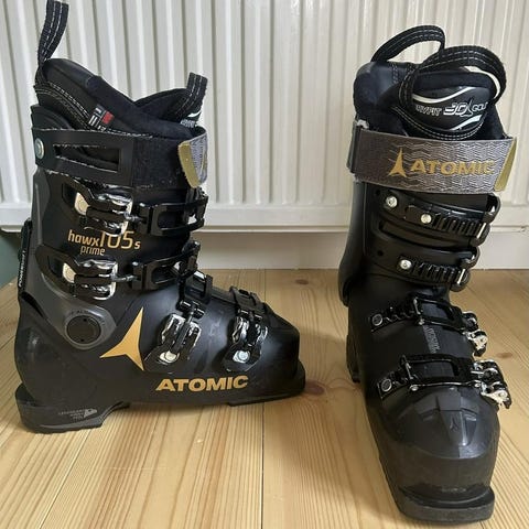 Alpinpjäxor Dam/Jr/Barn Atomic 23.5 | Blocket