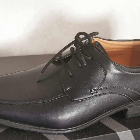 Clarks svarta herr skor | Blocket