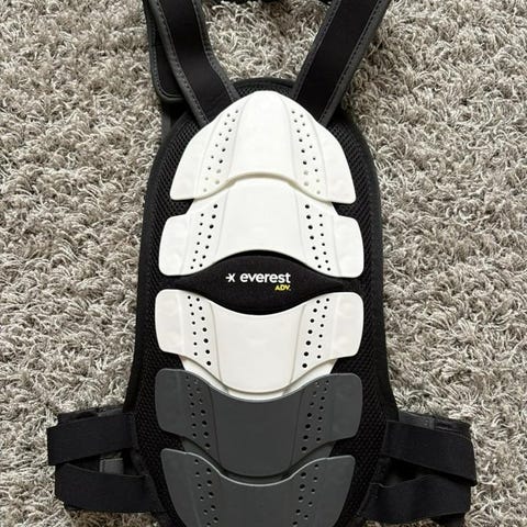 Warp (Stadium) Alpint Ryggskydd 50cm (typ 9-13år) Junior svart och vit ...