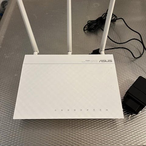 Technicolor TG799vac Xtream Router | Blocket