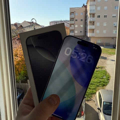 iPhone 16 Pro 256 GB Sand | Blocket