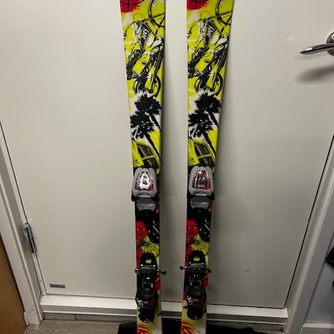 Skidor barn 88cm K2 Luv Bug | Blocket