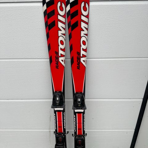 skidor ATOMIC VARIOFIBER VA 73, cap fiber, woodcore, piste rocker | Blocket