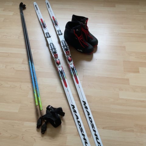 Atomic Carbon | Blocket