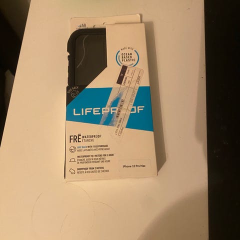 MagSafe skal Marble till iPhone 12 / 12 Pro från Ideal of Sweden säljes ...