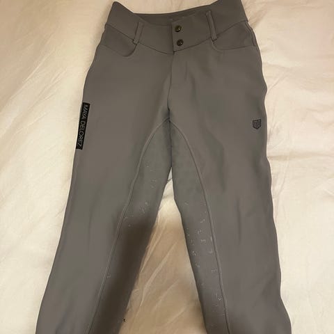 Marinblå helskodda ridtights från Maya Delorez stl M | Blocket