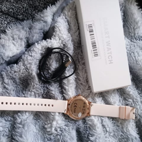 Pulsklocka/smartwatch | Blocket