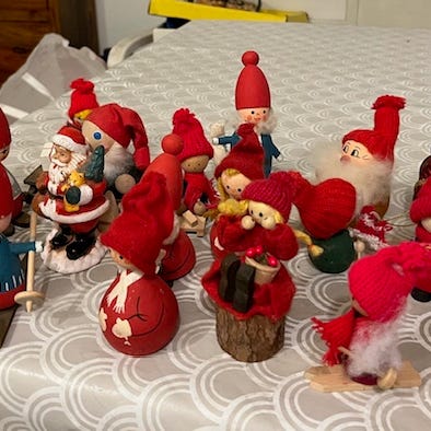 julpynt leksaker jultomtar jultomte | Blocket