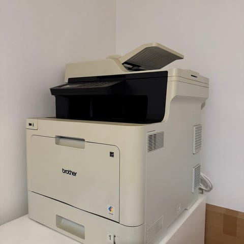 Brother DCP-L3550CDW – färg laserskrivare (WiFi) | Blocket