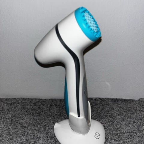 London Limited Edition Pro 7 Colour LED Mask ansiktsbehandling | Blocket