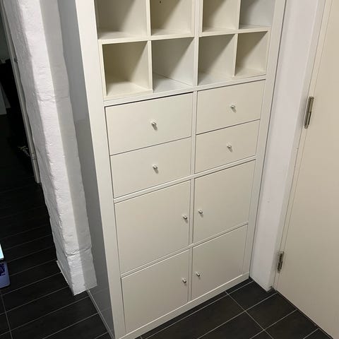 Vitt Chilli stilrent skåp, 120x20x160 cm med 6 hyllplan | Blocket