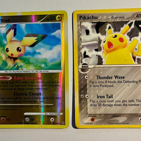 Shining Raichu och Zapdos - Pokémonkort | Blocket
