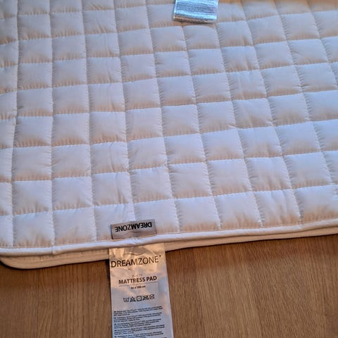 Bäddmadrasser i resårpocket | Blocket