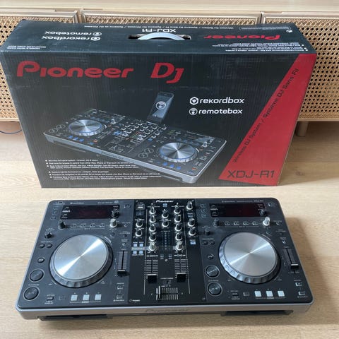 Pioneer XDJ-R1 | Blocket