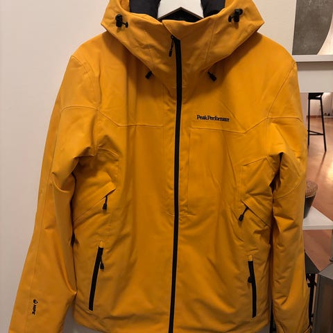 Peak performance maroon herr stl M | Blocket