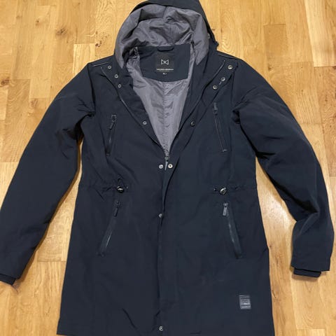 Courtelle and Lirelle fin jacka stl S fint skick | Blocket