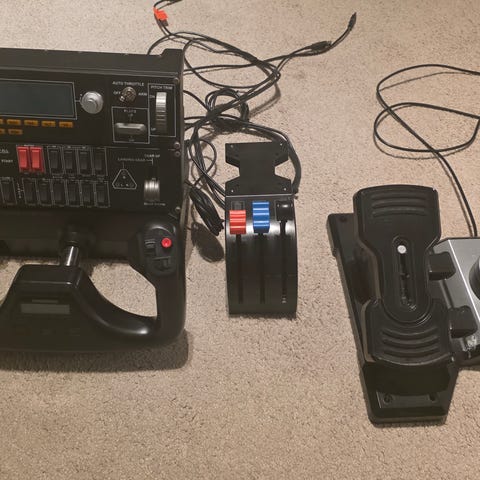 Flight Simulator-rigg – Honeycomb + Thrustmaster TPR | MS Flight ...