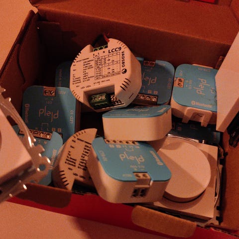 Paket med diverse Plejd | Blocket