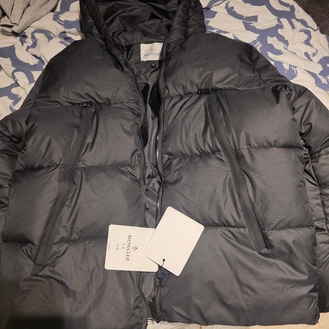 Moncler Maya | Blocket