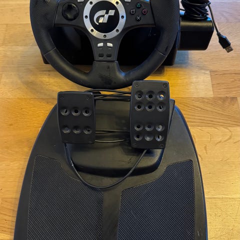 Logitech WingMan Formula GP ratt och pedaler | Blocket