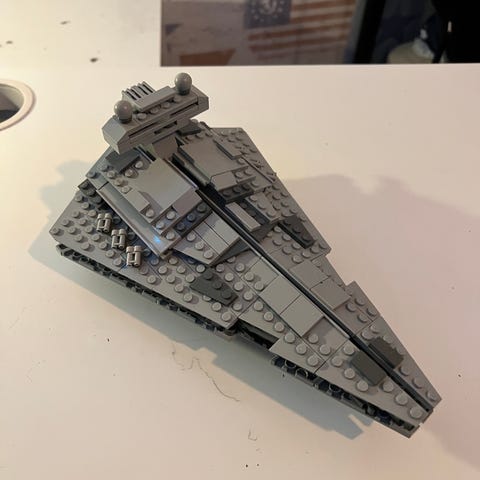 LEGO Star Wars rymdskepp med figurer 75286 | Blocket