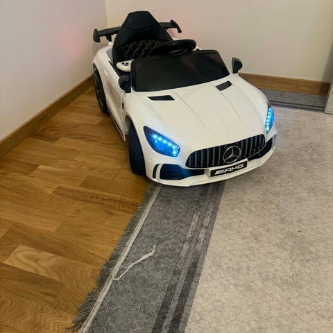 🚗 Mercedes G-Class Elbil för barn | Blocket