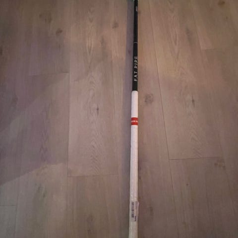 Fat Pipe innebandyklubba Raw Slicks | Blocket