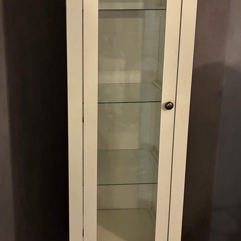 Vitrinskåp nittkvarm | Blocket