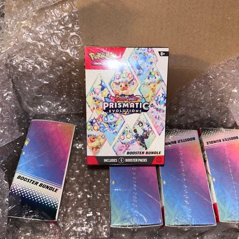Pokémon Prismatic Evolutions Booster Bundle | Blocket