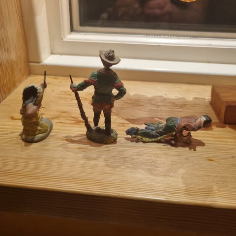 Pilbåge med 2 pilar | Blocket