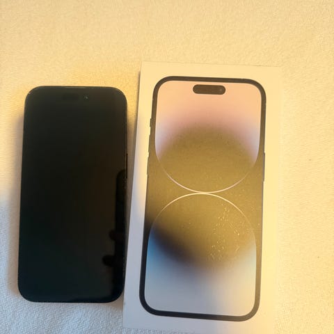 Apple iPhone 14 Pro 128 GB svart | Blocket